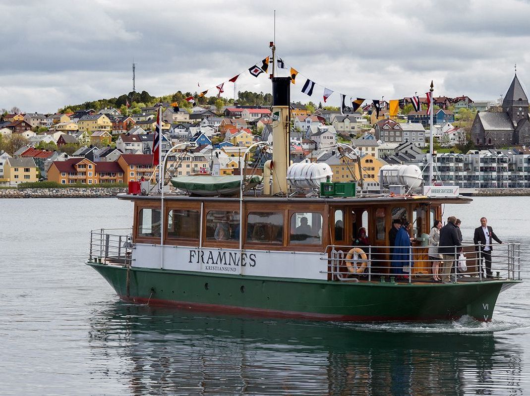 Arrangement | Kristiansund Kommunale Sundbåtvesen